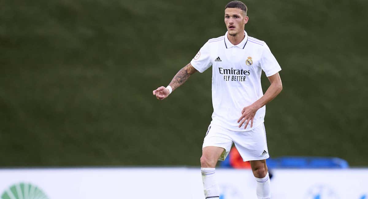 Rafa Marín es la alternativa del Real Madrid si Nacho se marcha | Relevo